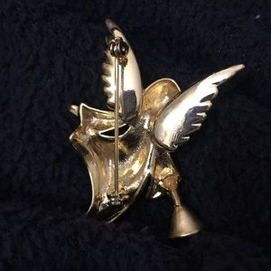 Jewelry | Gold Angel Pin | Poshmark